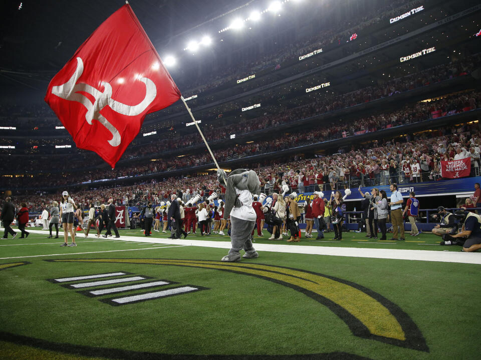 Alabama 5-Star QB Signee Keelon Russell Honored With Major National Award