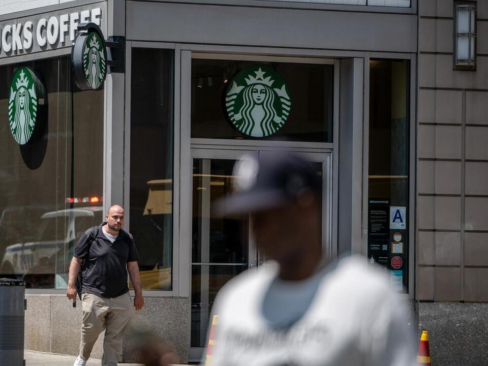Starbucks is closing more stores and laying off 900 workers - NewsBreak