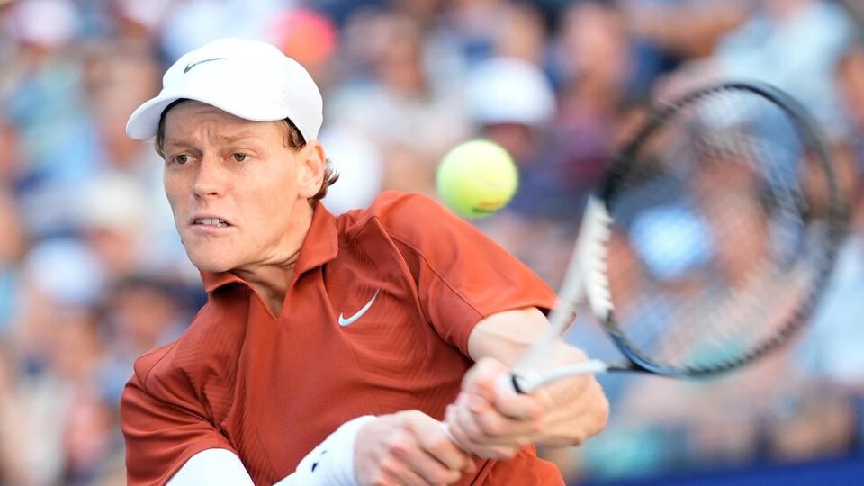 Jannik Sinner opens ATP Finals title defense by beating Felix Auger ...