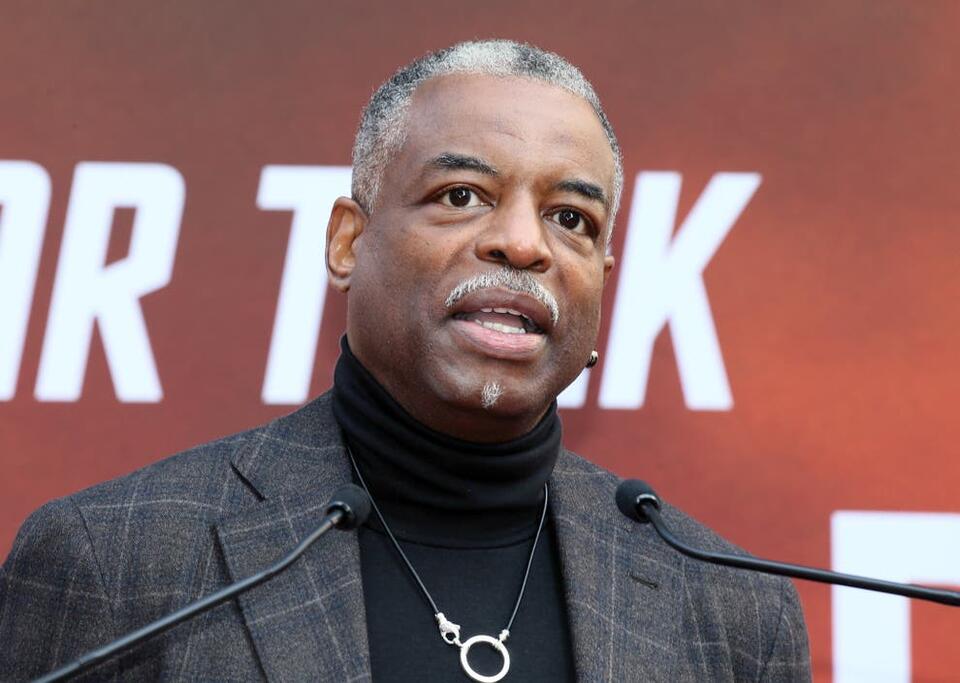 Cicely Tyson’s Roots co-star LeVar Burton pays vibrant tribute to ...
