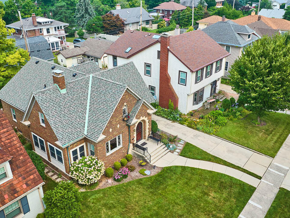 These Are The 10 Best Places to Live in Cook County