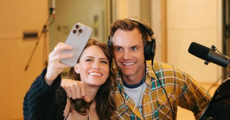 'OTH' Stars Bethany Joy Lenz and Tyler Hilton Admit Their Connection Is ...