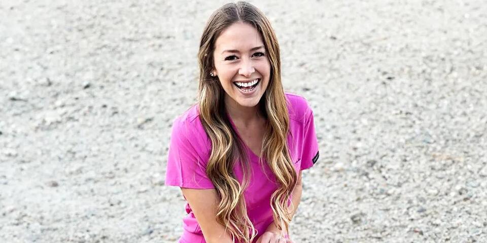 Nursing Influencer Hailey Okula Dies Moments After Giving Birth to Long ...