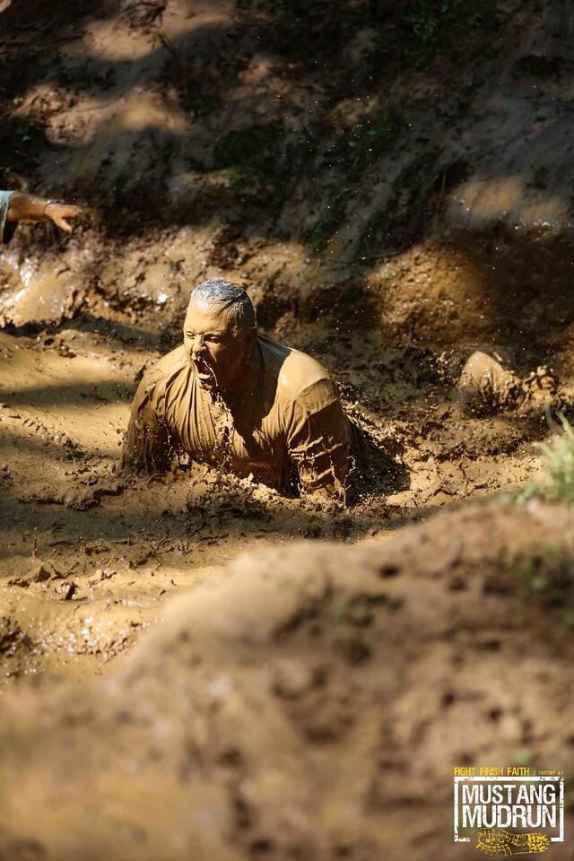 Mustang Mud Run- “Mud Head To Toe” - NewsBreak