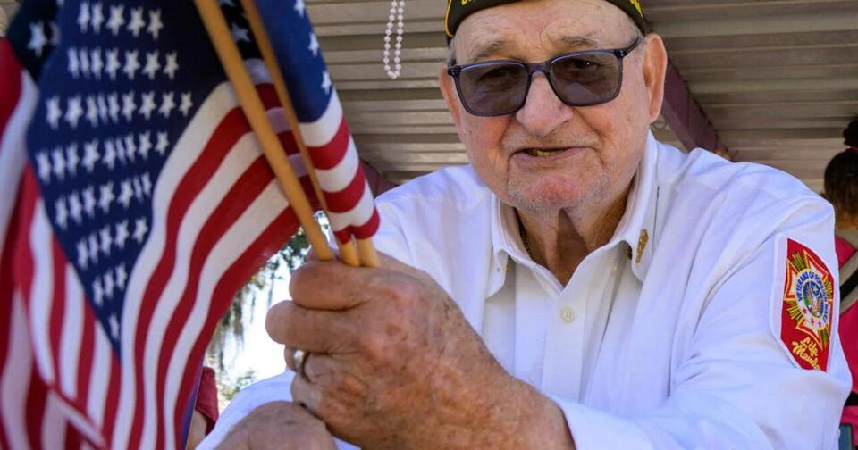 Mandeville Veterans Day Parade salutes American heroes - NewsBreak
