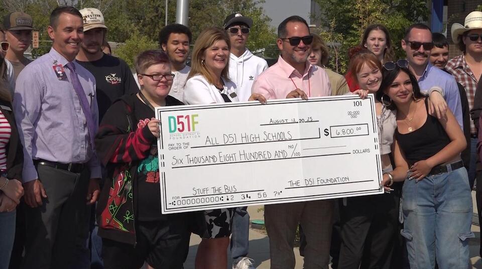 Record-breaking donation helps D51 high schoolers get ready for the ...