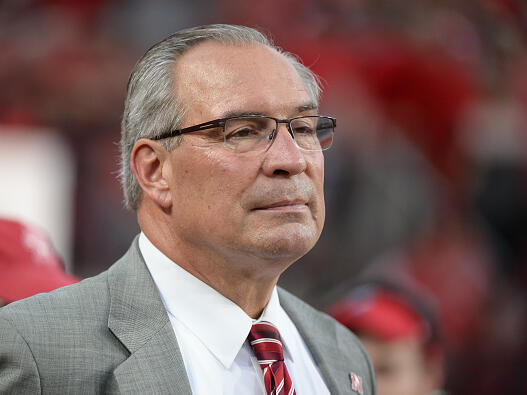 Nebraska AD Bill Moos announces retirement Friday