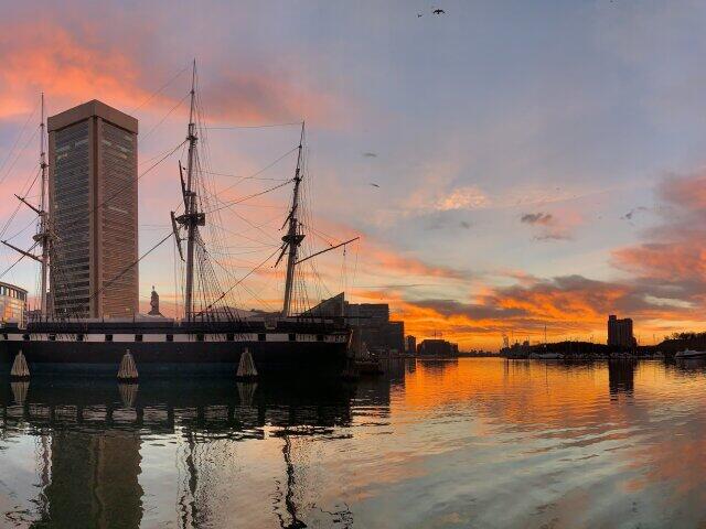 Baltimore rapper jumps into Inner Harbor until song goes viral