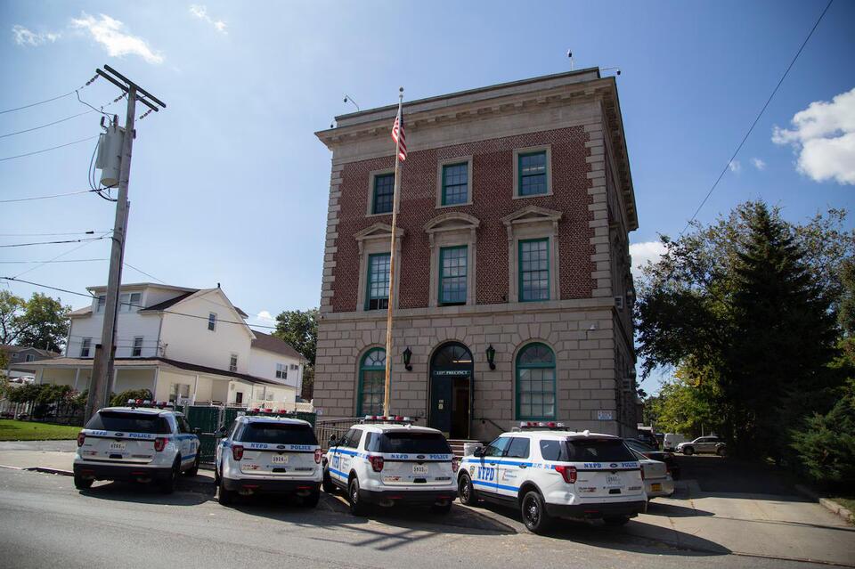 Staten Island police officer from 123rd Precinct retires after 20 years ...