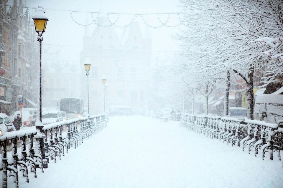 Here's When Michigan Can Expect The First Snowfall Of Winter 2025 ...