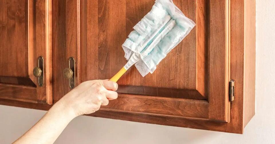 10 Must-Try Hacks to Clean Your Wooden Kitchen Cabinets Like a Pro ...