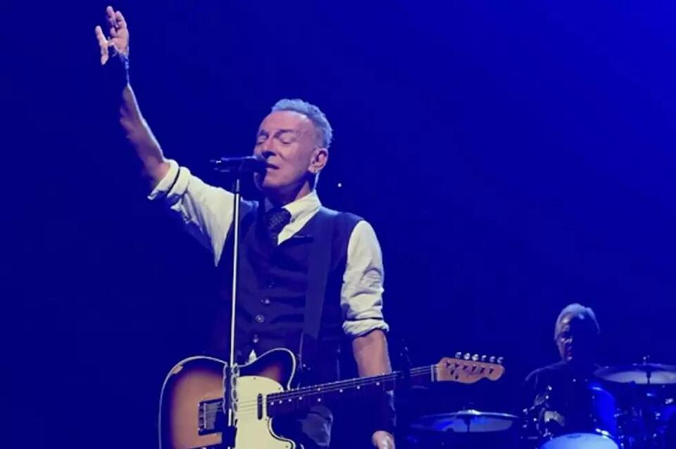 Bruce Springsteen Launches US Tour Leg: Set List, Video - NewsBreak