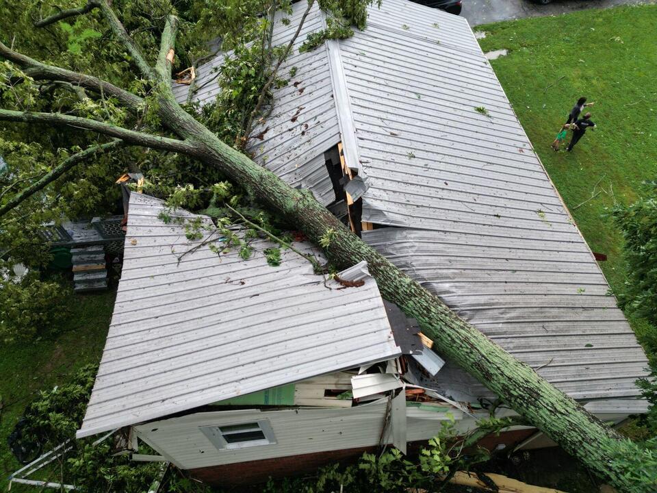 'It's surreal' — Storm damages homes in Graves County - NewsBreak