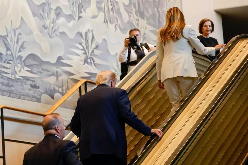 Secret Service slammed after Trump caught in 'choke point' on escalator ...