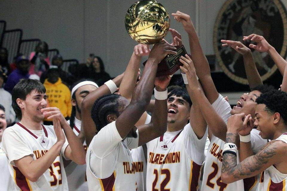 BOYS BASKETBALL: Tribe lay claim to Polly Wilhelmsen championship ...