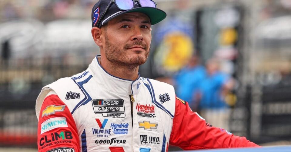 Kyle Larson, Ricky Stenhouse Make Last-Minute Entries Into Chili Bowl ...