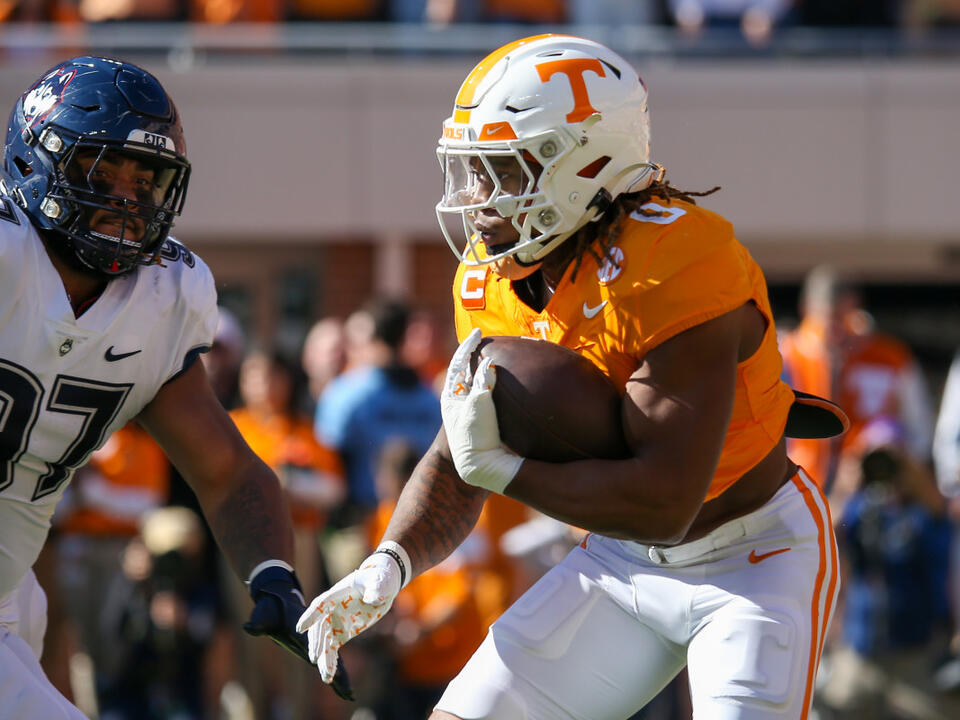 Top five star running back recruit narrows search to Georgia, Michigan ...