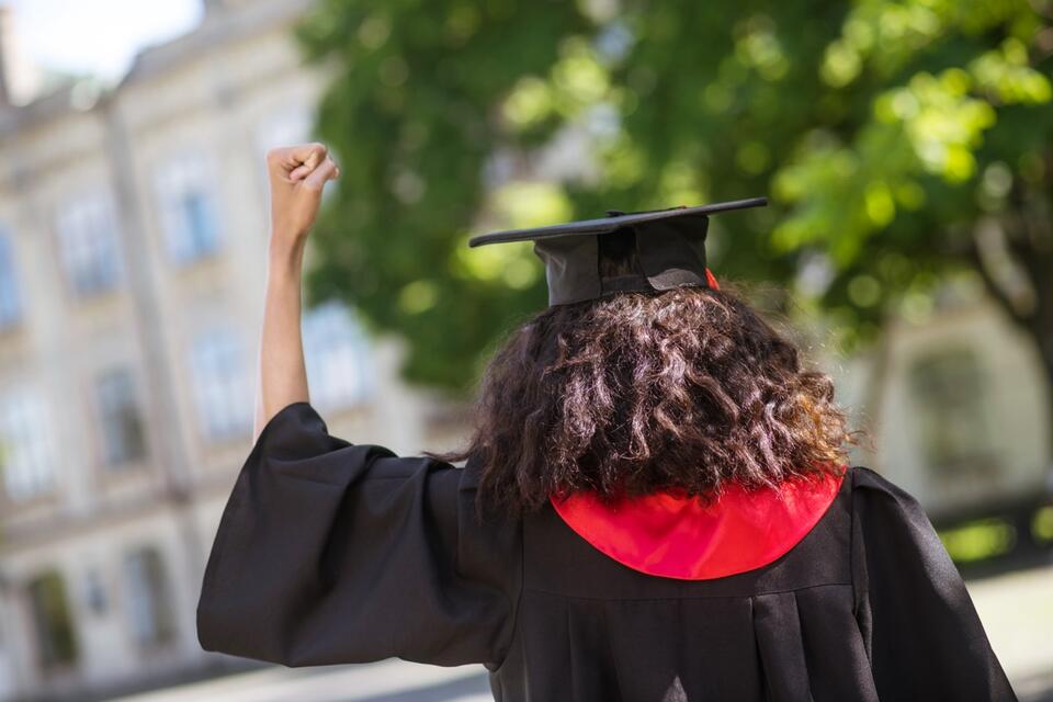 17-Year-Old Works Toward 2nd Master’s Degree Following Graduation From ...