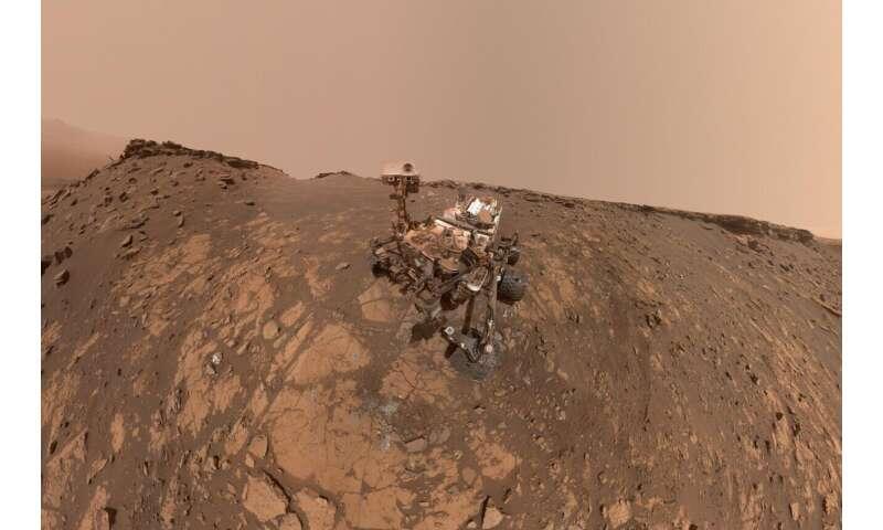 Signs of recent life on Mars could be detected using new simple test ...