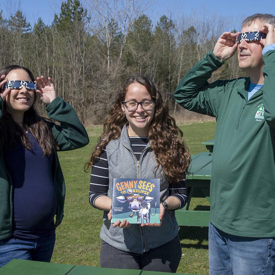 Genesee County Park staff prepared for eclipse visitors on Monday ...