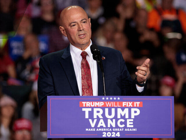Trump-Supporting Muslim Mayor Halts English/Arabic Police Department ...