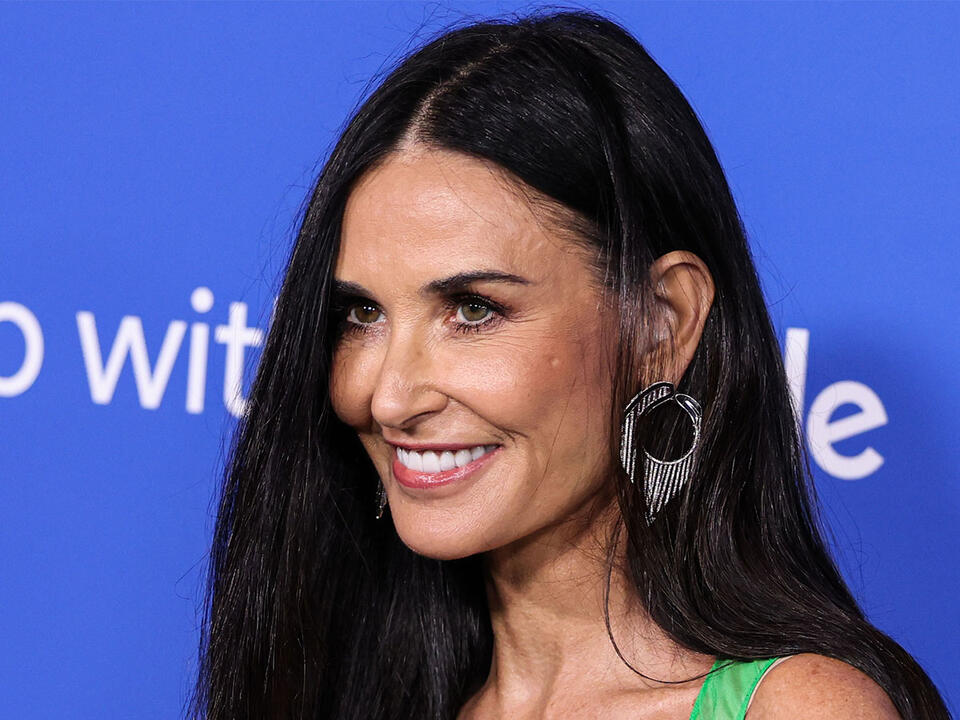 Demi Moore Highlights Her Ageless Figure In Slinky Green Dress And Chic ...