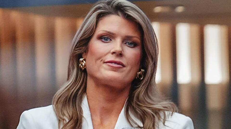 Trump’s Beauty Queen Prosecutor Slapped With Professional Misconduct ...
