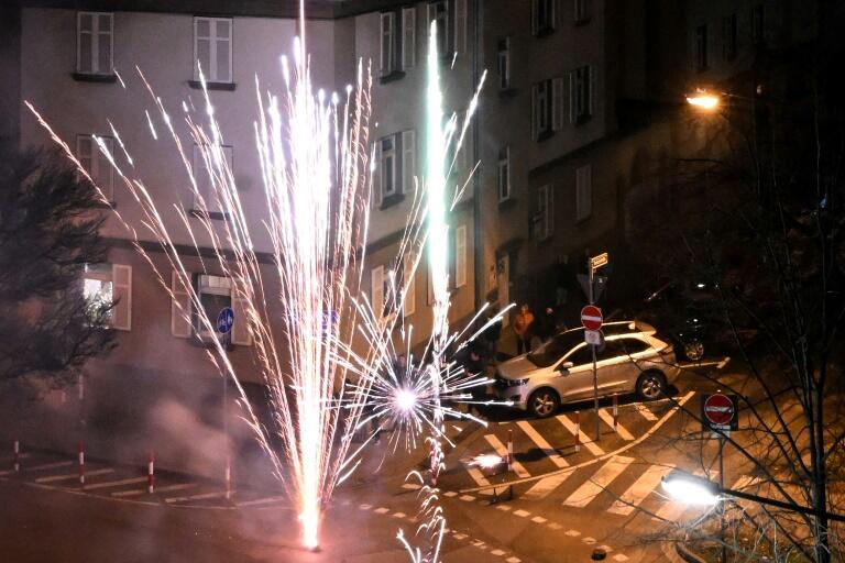 New Year's fireworks accidents kill five in Germany