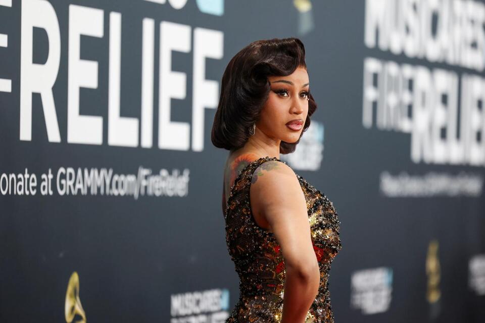 "Why you always at Diddy house?" - Cardi B disses BIA on the track ...