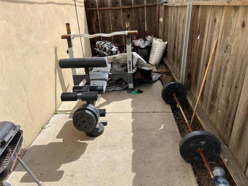 🎁 Freebies Up for Grabs in Salinas — From Cribs to Firewood - NewsBreak