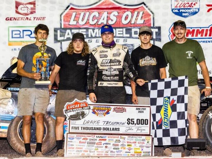 Drake Troutman, Devin Moran take Firecracker 100 prelim night wins