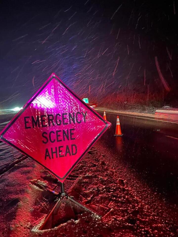 No injuries reported in accident involving jack-knifed tractor trailer ...