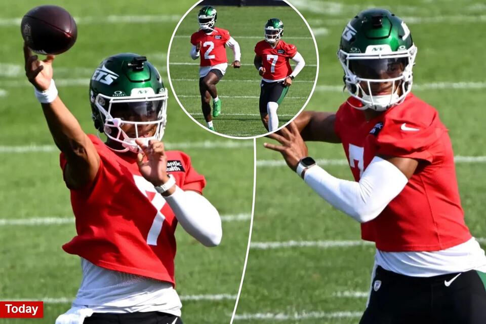 Justin Fields carted off field in major Jets injury concern - NewsBreak