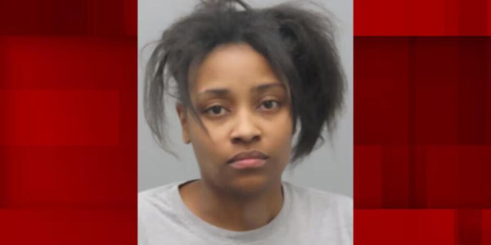 Woman charged after firing shot at employee inside Kirkwood restaurant ...