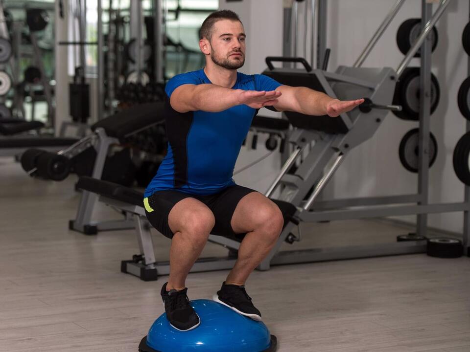 Bosu Ball Squats Guide — How To, Benefits, & Variations