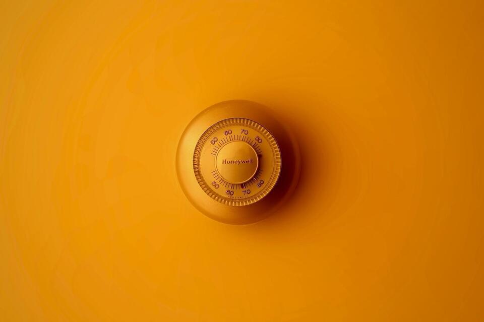 Experts Reveal The Best Thermostat Temperature Is 68 Degrees - NewsBreak