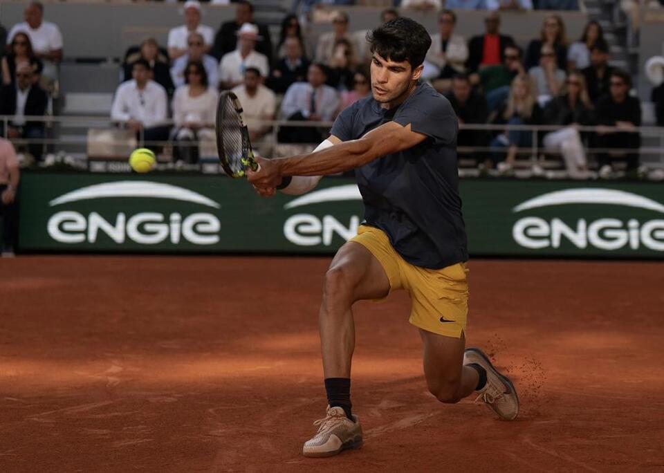 ATP Barcelona Day 4 Predictions Including Carlos Alcaraz vs Laslo Djere - NewsBreak