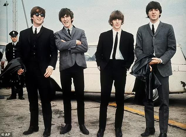 Ringo Starr leaves fans shocked over his real age after VERY youthful ...