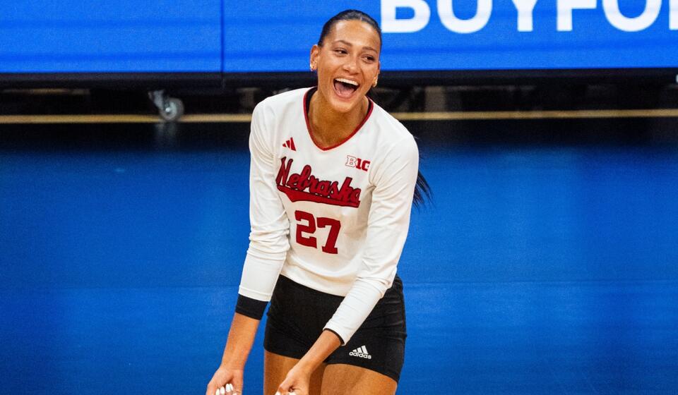 Harper Murray Reacts as Nebraska Volleyball Set For Big Ten SEC ...