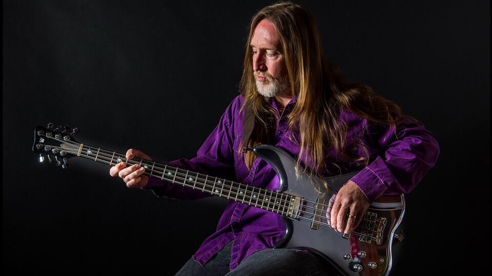 Scott Reeder on the last days of Kyuss, QOTSA and what he told James ...