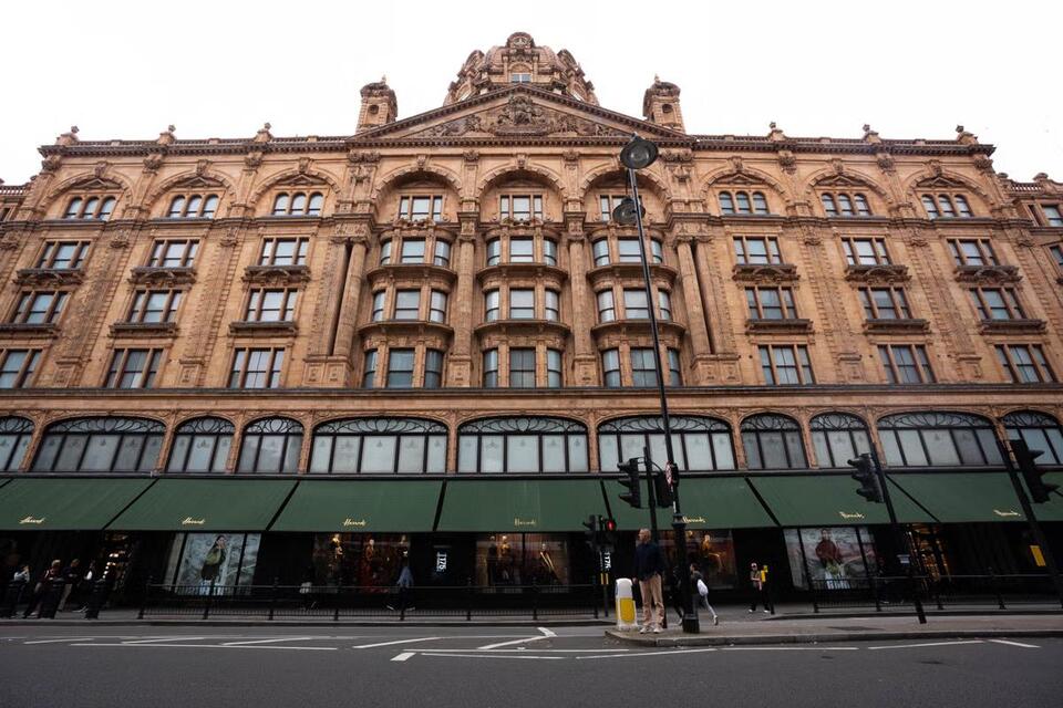 Man accused of kidnapping girl outside Harrods says he wanted to ‘keep ...