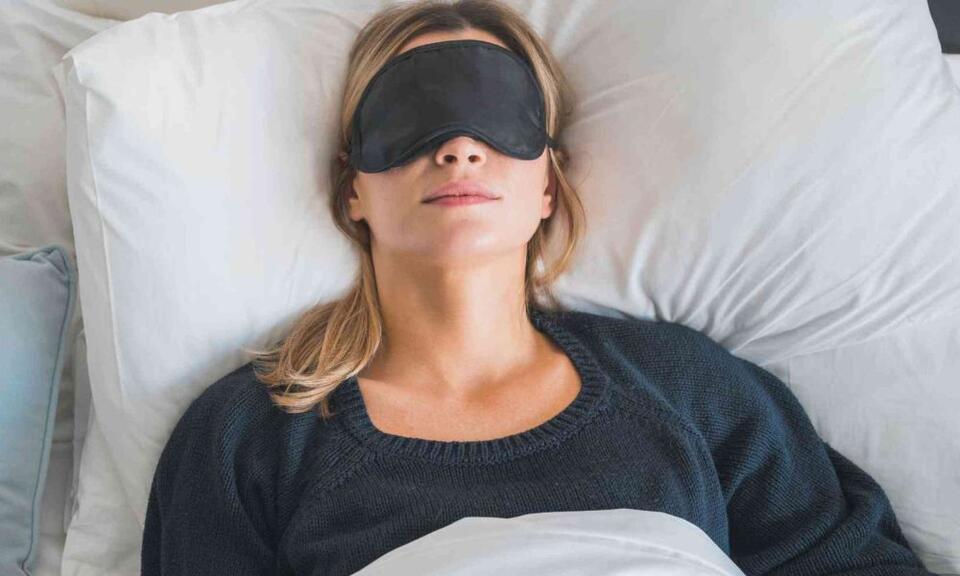 Irregular sleep schedules may push the brain toward inflammation ...