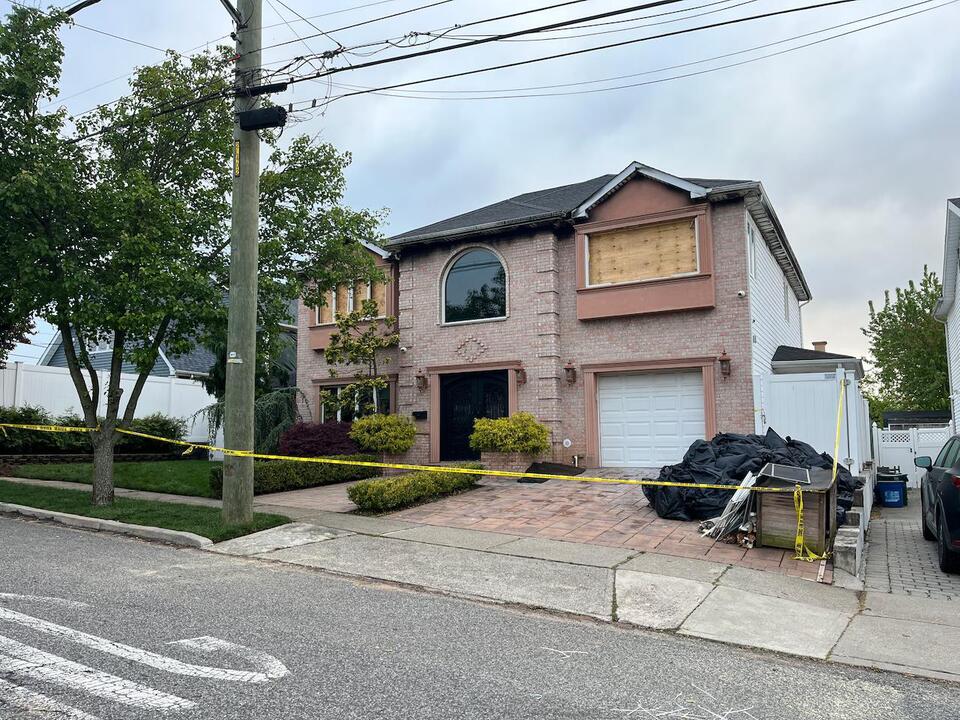 Feds investigating ‘suspicious’ fire at family home of man charged in ...