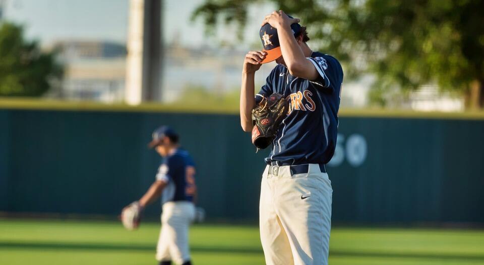 High School Baseball Player Dies At 17 After Suffering “Severe Medical ...