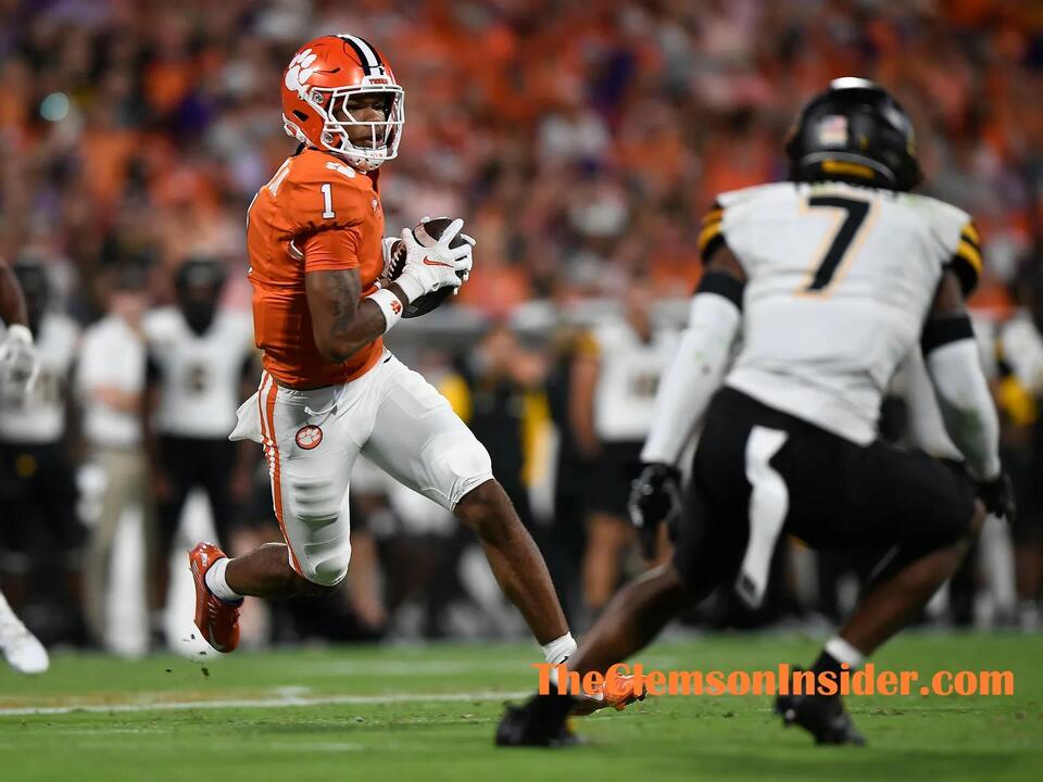 TJ Moore Says Teams Were 'Trying to Bribe' Him, Talks Why He Chose Clemson