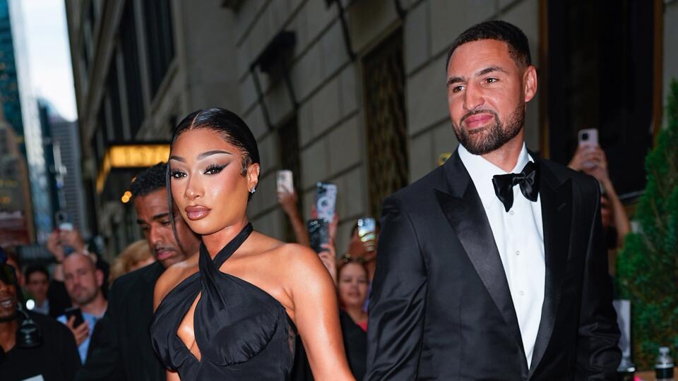 Megan Thee Stallion, Klay Thompson Spark Rumors That They Moved in ...