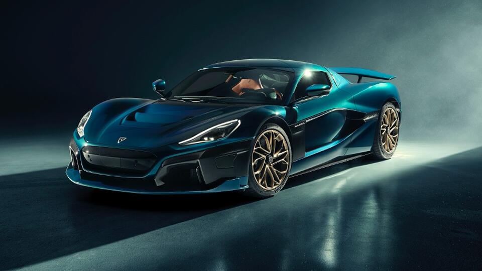 15 Most Beautiful Electric Cars of All Time - NewsBreak