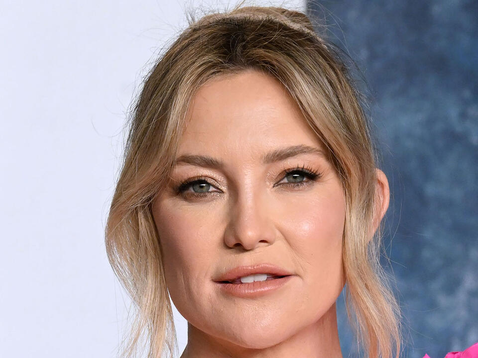 Kate Hudson Stuns Fans With Her ‘Phenomenal’ Debut On ‘The Voice ...