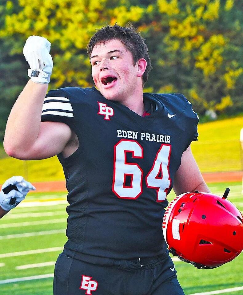 Eden Prairie holds off the Spuds in 6A football - NewsBreak