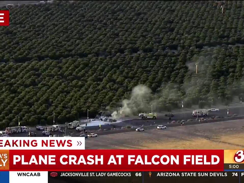 Plane crashes into road traffic off of Mesa's Falcon Field Airport